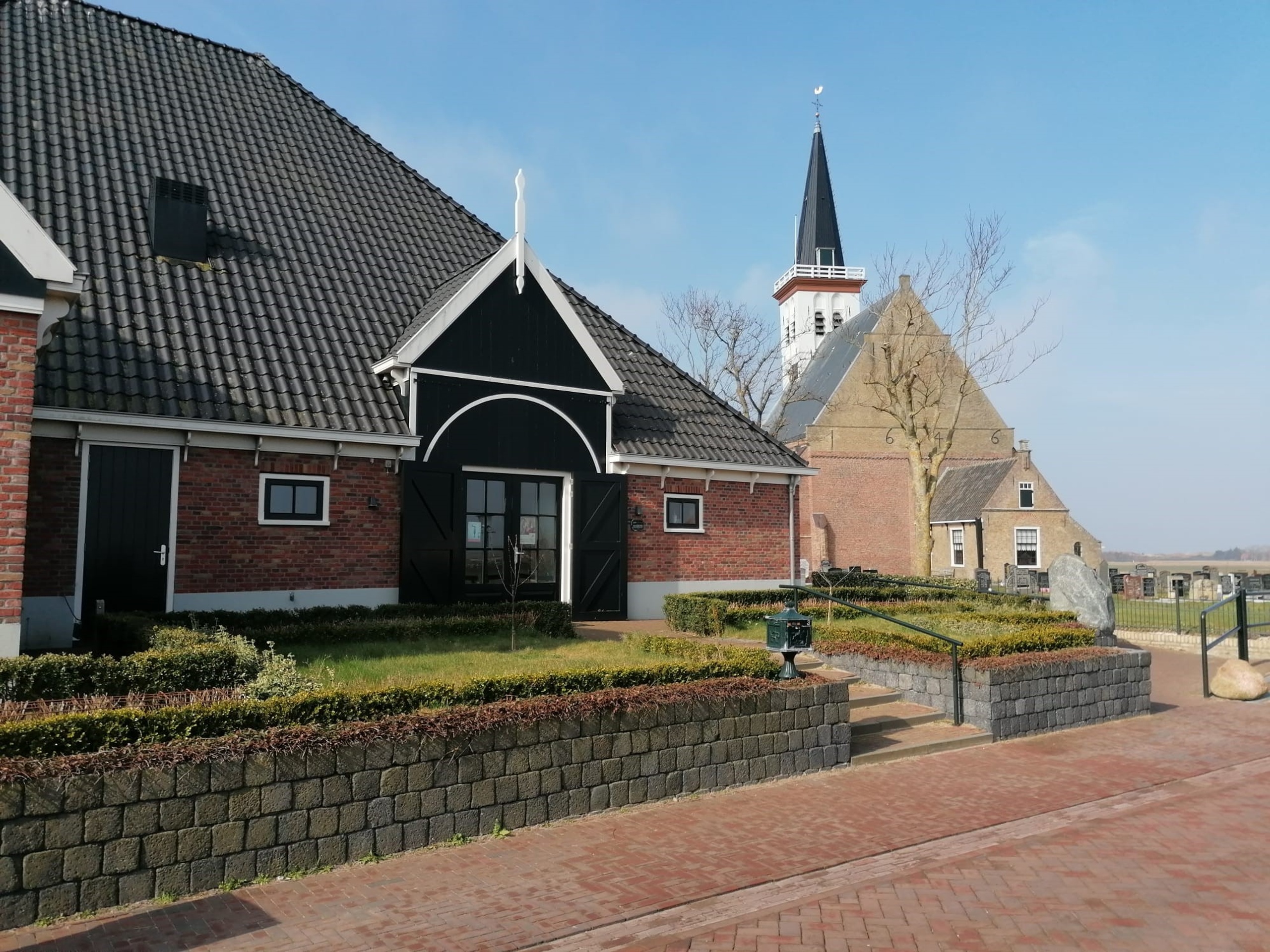 Art exhibition in De Hoeksteen - VVV Texel